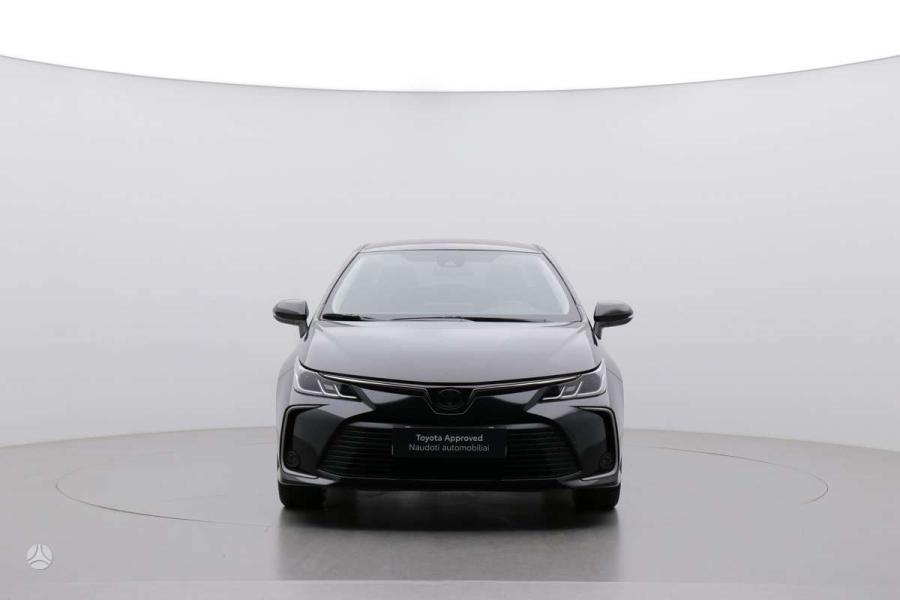 Melns Toyota Corolla 2021 Viļņa, ar dzinēja tilpumu 1.49 L un nobraukumu 76 tūkst. km par 15900 €, foto 6 vietnē AUTOMOTO.COM.LV