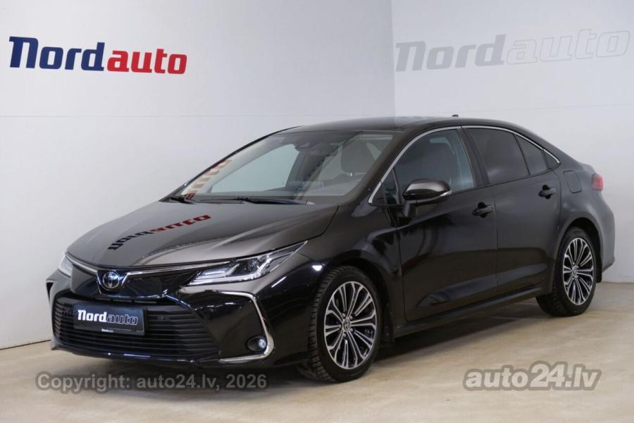 Melns Toyota Corolla 2021 Tallina, ar dzinēja tilpumu 1.50 L un nobraukumu 83 tūkst. km par 16900 €, foto 1 vietnē AUTOMOTO.COM.LV