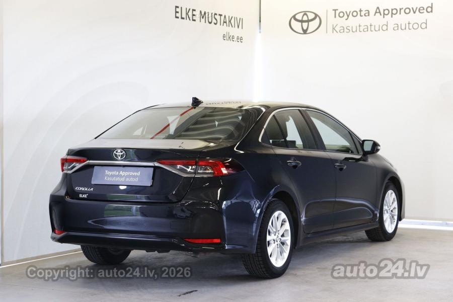 Melns Toyota Corolla 2021 Tallina, ar dzinēja tilpumu 1.49 L un nobraukumu 66 tūkst. km par 14990 €, foto 3 vietnē AUTOMOTO.COM.LV