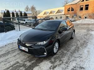 Черный Тойота Королла 2021 в Екабпилс, объемом двигателя 1.50 л и пробегом 96 тыс. км за 15300 €, фото 3 на AUTOMOTO.COM.LV