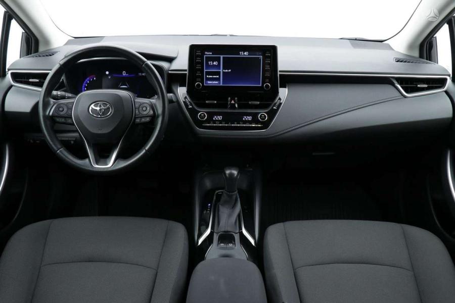 Black Toyota Corolla 2021 in Vilnius, with an engine capacity of 1.49 L and mileage of 66 thousand km for 16900 €, photo 8 on AUTOMOTO.COM.LV