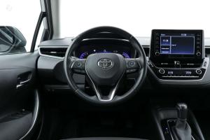 Black Toyota Corolla 2021 in Vilnius, with an engine capacity of 1.49 L and mileage of 66 thousand km for 16900 €, photo 9 on AUTOMOTO.COM.LV