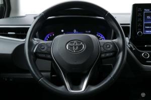Black Toyota Corolla 2021 in Vilnius, with an engine capacity of 1.49 L and mileage of 66 thousand km for 16900 €, photo 14 on AUTOMOTO.COM.LV