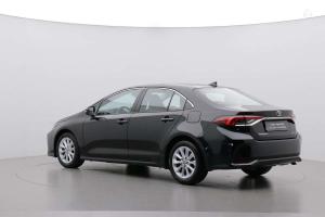 Black Toyota Corolla 2021 in Vilnius, with an engine capacity of 1.49 L and mileage of 66 thousand km for 16900 €, photo 19 on AUTOMOTO.COM.LV