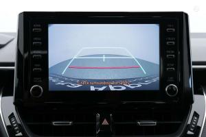 Black Toyota Corolla 2021 in Vilnius, with an engine capacity of 1.49 L and mileage of 66 thousand km for 16900 €, photo 21 on AUTOMOTO.COM.LV