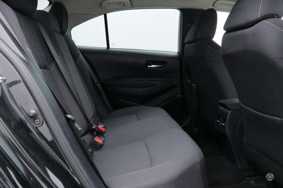 Melns Toyota Corolla 2021 Viļņa, ar dzinēja tilpumu 1.49 L un nobraukumu 197 tūkst. km par 12900 €, foto 11 vietnē AUTOMOTO.COM.LV