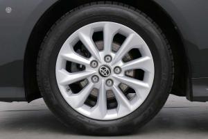 Melns Toyota Corolla 2021 Viļņa, ar dzinēja tilpumu 1.49 L un nobraukumu 66 tūkst. km par 16900 €, foto 17 vietnē AUTOMOTO.COM.LV
