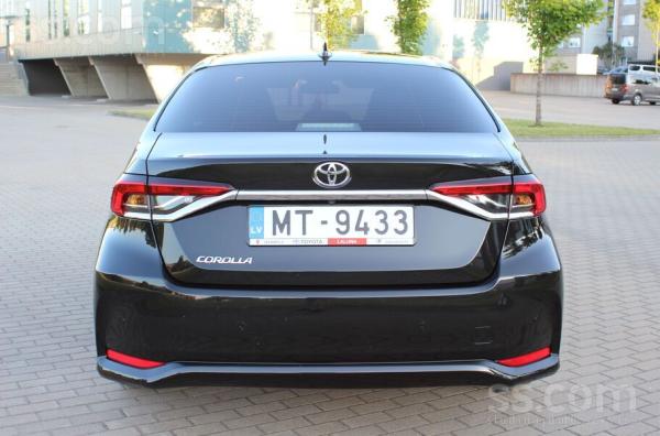 Melns Toyota Corolla 2021 Jēkabpils, ar dzinēja tilpumu 1.50 L un nobraukumu 60 tūkst. km par 16200 €, foto 6 vietnē AUTOMOTO.COM.LV