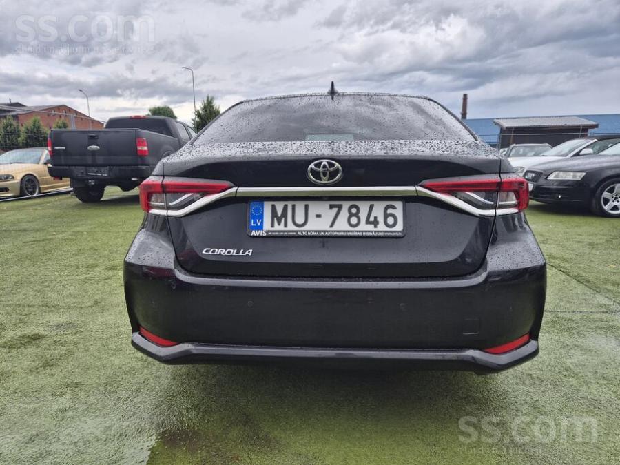 Melns Toyota Corolla 2021 Liepāja, ar dzinēja tilpumu 1.80 L un nobraukumu 186 tūkst. km par 14200 €, foto 7 vietnē AUTOMOTO.COM.LV