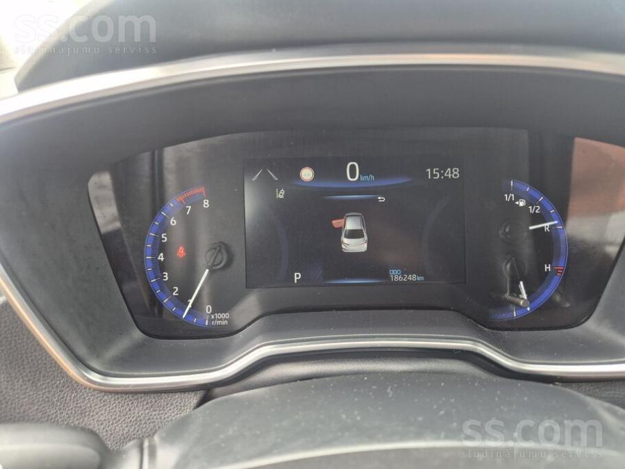 Black Toyota Corolla 2021 in Liepaja, with an engine capacity of 1.80 L and mileage of 186 thousand km for 14200 €, photo 13 on AUTOMOTO.COM.LV