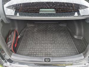 Black Toyota Corolla 2021 in Liepaja, with an engine capacity of 1.80 L and mileage of 186 thousand km for 14200 €, photo 22 on AUTOMOTO.COM.LV