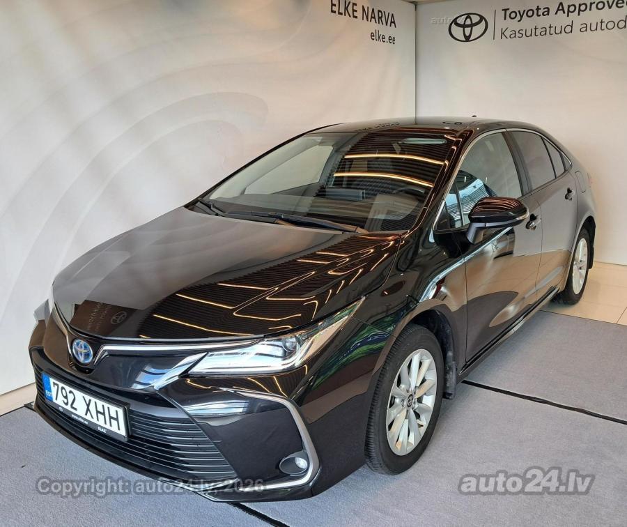 Black Toyota Corolla 2022 in Narva, with an engine capacity of 1.80 L and mileage of 24 thousand km for 20900 €, photo 1 on AUTOMOTO.COM.LV