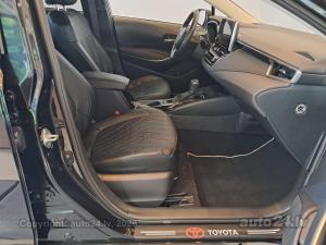 Black Toyota Corolla 2022 in Narva, with an engine capacity of 1.80 L and mileage of 24 thousand km for 20900 €, photo 10 on AUTOMOTO.COM.LV