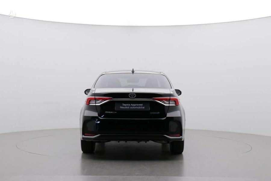 Melns Toyota Corolla 2022 Viļņa, ar dzinēja tilpumu 1.80 L un nobraukumu 85 tūkst. km par 23500 €, foto 6 vietnē AUTOMOTO.COM.LV