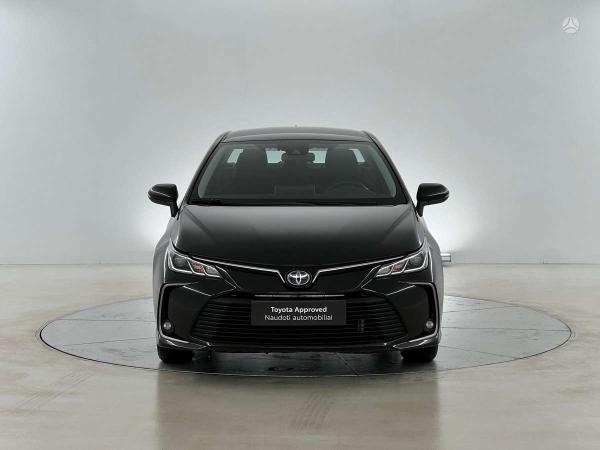 Melns Toyota Corolla 2022 Viļņa, ar dzinēja tilpumu 1.80 L un nobraukumu 156 tūkst. km par 17900 €, foto 5 vietnē AUTOMOTO.COM.LV