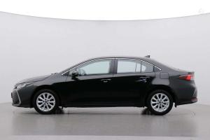 Black Toyota Corolla 2022 in Vilnius, with an engine capacity of 1.49 L and mileage of 23 thousand km for 19600 €, photo 5 on AUTOMOTO.COM.LV