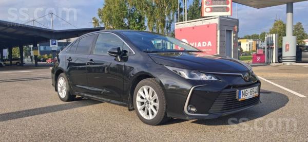 Melns Toyota Corolla 2022 Rīga, ar dzinēja tilpumu 1.50 L un nobraukumu 24 tūkst. km par 17999 €, foto 4 vietnē AUTOMOTO.COM.LV