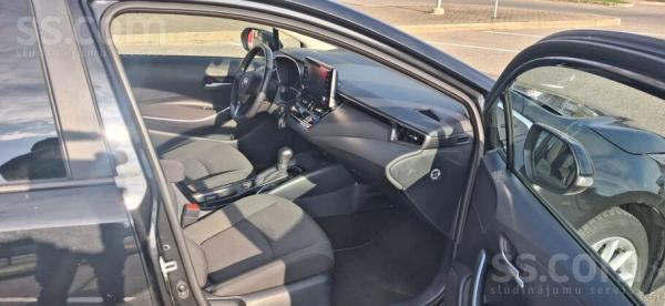 Melns Toyota Corolla 2022 Rīga, ar dzinēja tilpumu 1.50 L un nobraukumu 24 tūkst. km par 17999 €, foto 10 vietnē AUTOMOTO.COM.LV