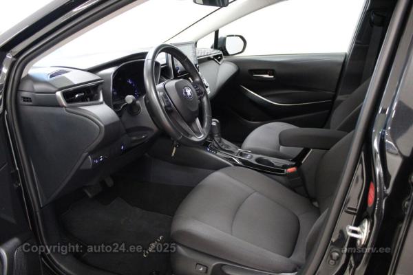 Melns Toyota Corolla 2023 Viljandi, ar dzinēja tilpumu 1.50 L un nobraukumu 54 tūkst. km par 20990 €, foto 11 vietnē AUTOMOTO.COM.LV