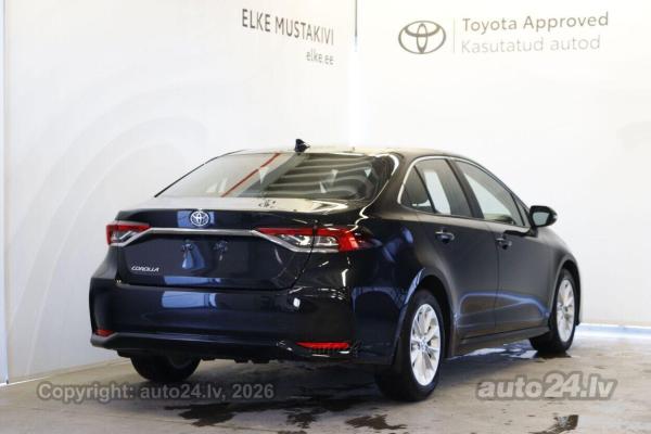 Melns Toyota Corolla 2023 Tallina, ar dzinēja tilpumu 1.49 L un nobraukumu 60 tūkst. km par 17900 €, foto 2 vietnē AUTOMOTO.COM.LV
