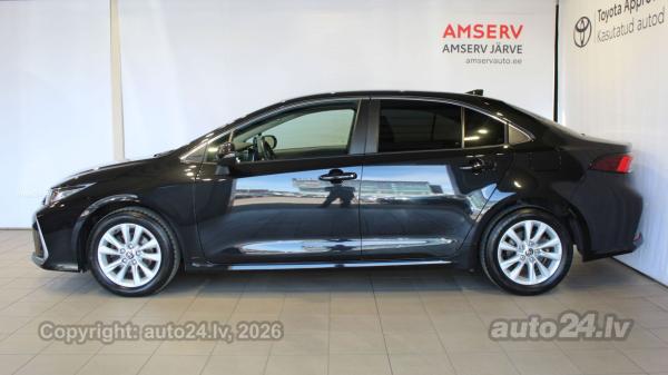 Black Toyota Corolla 2023 in Tallinn, with an engine capacity of 1.50 L and mileage of 56 thousand km for 17990 €, photo 3 on AUTOMOTO.COM.LV