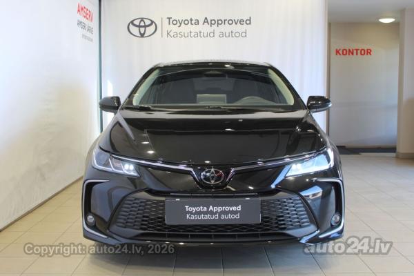 Black Toyota Corolla 2023 in Tallinn, with an engine capacity of 1.50 L and mileage of 56 thousand km for 17990 €, photo 5 on AUTOMOTO.COM.LV