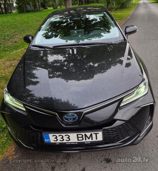 Black Toyota Corolla 2023 in Tallinn, with an engine capacity of 1.80 L and mileage of 47 thousand km for 25499 €, photo 2 on AUTOMOTO.COM.LV