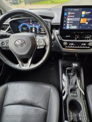 Black Toyota Corolla 2023 in Tallinn, with an engine capacity of 1.80 L and mileage of 47 thousand km for 25499 €, photo 10 on AUTOMOTO.COM.LV