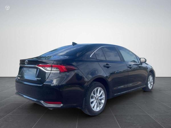 Melns Toyota Corolla 2023 Telšiai, ar dzinēja tilpumu 1.80 L un nobraukumu 11 tūkst. km par 20500 €, foto 7 vietnē AUTOMOTO.COM.LV