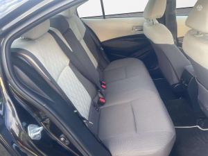 Melns Toyota Corolla 2023 Telšiai, ar dzinēja tilpumu 1.80 L un nobraukumu 11 tūkst. km par 20500 €, foto 13 vietnē AUTOMOTO.COM.LV