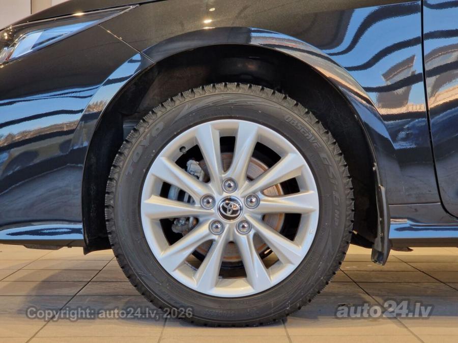 Melns Toyota Corolla 2024 Tallina, ar dzinēja tilpumu 1.80 L un nobraukumu 41 tūkst. km par 24490 €, foto 14 vietnē AUTOMOTO.COM.LV
