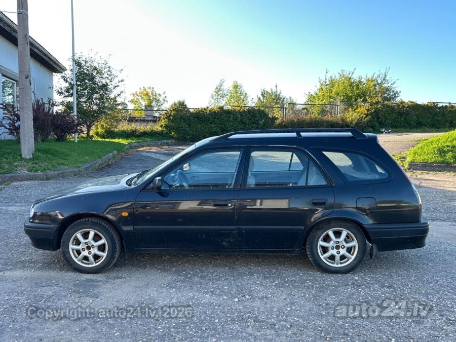Melns Toyota Corolla 1998 Valga, ar dzinēja tilpumu 1.30 L un nobraukumu 0 tūkst. km par 1399 €, foto 5 vietnē AUTOMOTO.COM.LV