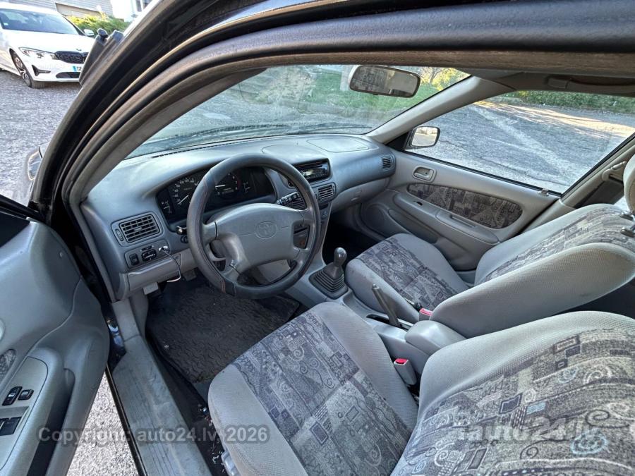 Melns Toyota Corolla 1998 Valga, ar dzinēja tilpumu 1.30 L un nobraukumu 0 tūkst. km par 1399 €, foto 9 vietnē AUTOMOTO.COM.LV