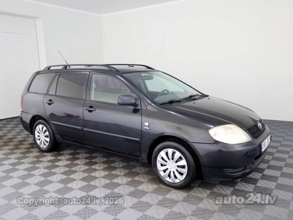 Melns Toyota Corolla 2004 Tallina, ar dzinēja tilpumu 2.00 L un nobraukumu 535 tūkst. km par 799 €, foto 1 vietnē AUTOMOTO.COM.LV