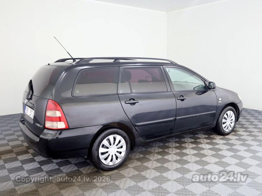 Black Toyota Corolla 2004 in Tallinn, with an engine capacity of 2.00 L and mileage of 535 thousand km for 799 €, photo 3 on AUTOMOTO.COM.LV