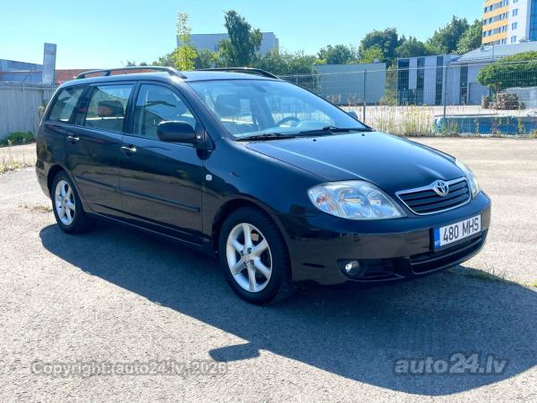Черный Тойота Королла 2005 в Таллин, объемом двигателя 2.00 л и пробегом 312 тыс. км за 2750 €, фото 1 на AUTOMOTO.COM.LV