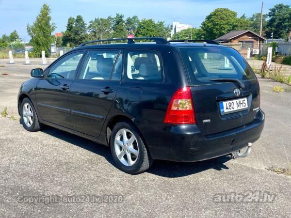 Черный Тойота Королла 2005 в Таллин, объемом двигателя 2.00 л и пробегом 312 тыс. км за 2750 €, фото 2 на AUTOMOTO.COM.LV