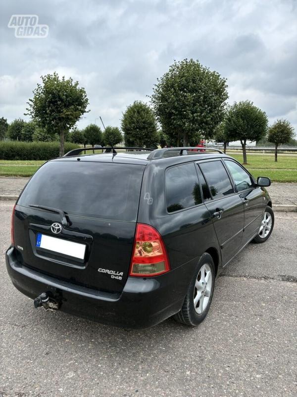 Black Toyota Corolla 2006 in Kaunas, with an engine capacity of 2.00 L and mileage of 415 thousand km for 1600 €, photo 4 on AUTOMOTO.COM.LV
