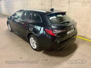 Melns Toyota Corolla 2019 Tallina, ar dzinēja tilpumu 1.80 L un nobraukumu 277 tūkst. km par 10500 €, foto 3 vietnē AUTOMOTO.COM.LV
