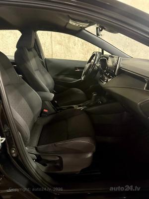 Melns Toyota Corolla 2019 Tallina, ar dzinēja tilpumu 1.80 L un nobraukumu 277 tūkst. km par 10500 €, foto 11 vietnē AUTOMOTO.COM.LV
