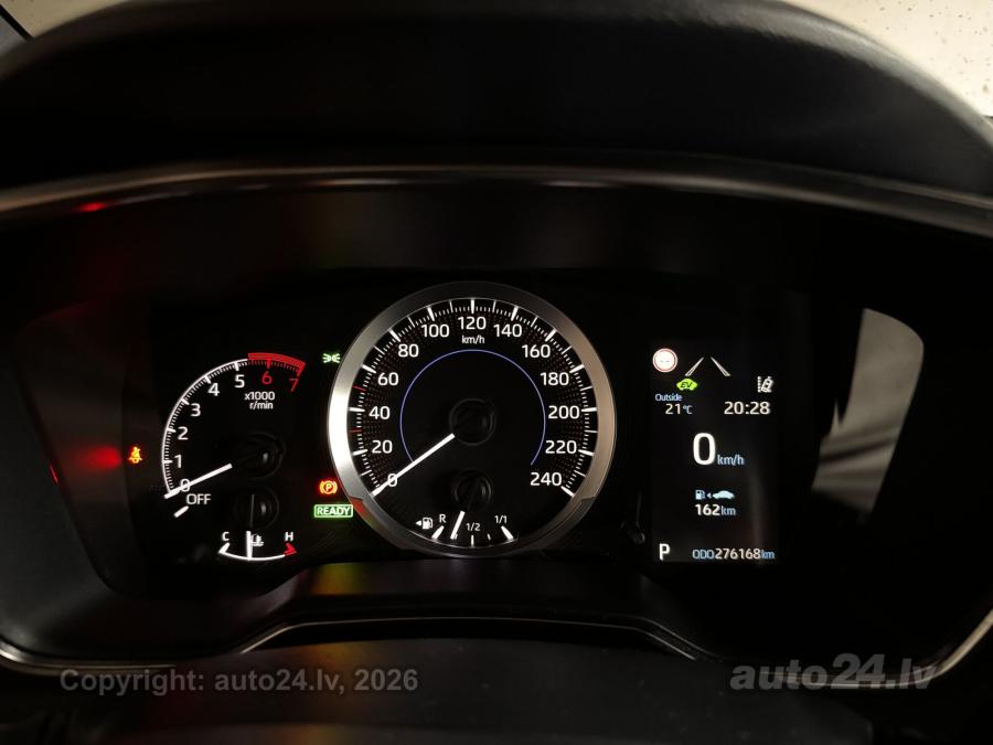 Черный Тойота Королла 2019 в Таллин, объемом двигателя 1.80 л и пробегом 277 тыс. км за 11990 €, фото 10 на AUTOMOTO.COM.LV