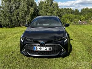 Black Toyota Corolla 2019 in Cesis, with an engine capacity of 2.00 L and mileage of 78 thousand km for 17400 €, photo 7 on AUTOMOTO.COM.LV