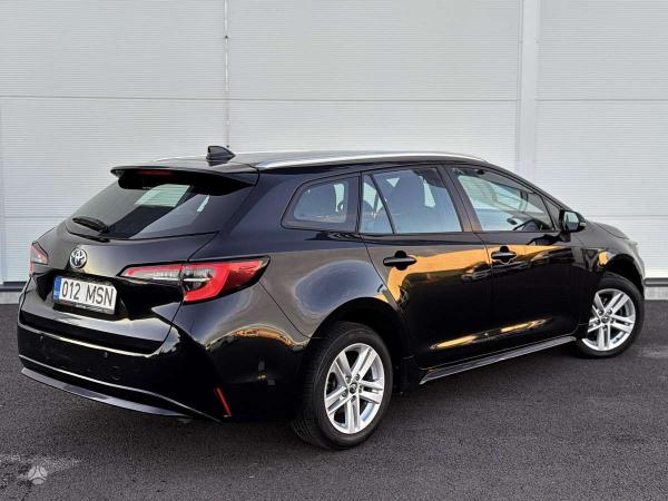 Melns Toyota Corolla 2019 Tallina, ar dzinēja tilpumu 1.80 L un nobraukumu 277 tūkst. km par 11990 €, foto 4 vietnē AUTOMOTO.COM.LV