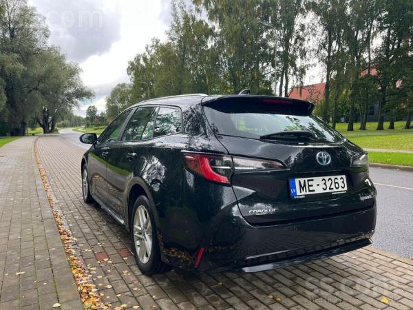 Тойота Королла 2019 в Лимбажи на AUTOMOTO.COM.LV Черный Тойота Королла 2019 в Лимбажи, объемом двигателя 1.80 л и пробегом 95 тыс. км за 16900 €, фото 7 на AUTOMOTO.COM.LV