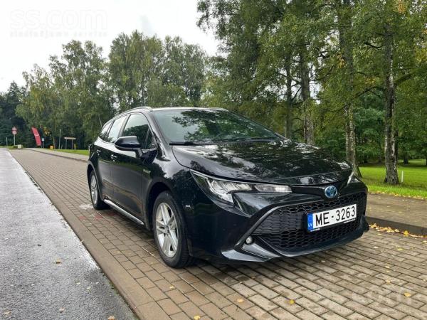 Тойота Королла 2019 в Лимбажи на AUTOMOTO.COM.LV Черный Тойота Королла 2019 в Лимбажи, объемом двигателя 1.80 л и пробегом 95 тыс. км за 16900 €, фото 8 на AUTOMOTO.COM.LV