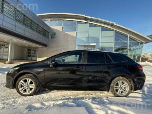 Black Toyota Corolla 2020 in Riga, with an engine capacity of 1.80 L and mileage of 64 thousand km for 18800 €, photo 7 on AUTOMOTO.COM.LV