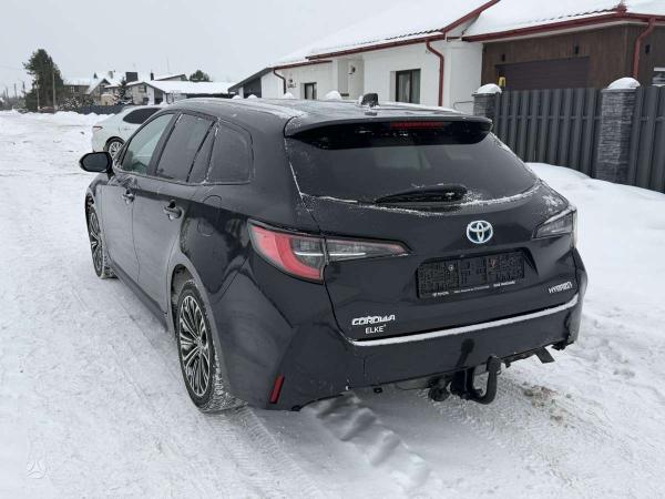 Melns Toyota Corolla 2020 Panevēža, ar dzinēja tilpumu 1.80 L un nobraukumu 82 tūkst. km par 14000 €, foto 6 vietnē AUTOMOTO.COM.LV