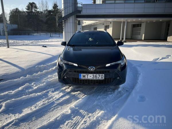 Melns Toyota Corolla 2020 Rīga, ar dzinēja tilpumu 1.80 L un nobraukumu 64 tūkst. km par 18500 €, foto 3 vietnē AUTOMOTO.COM.LV