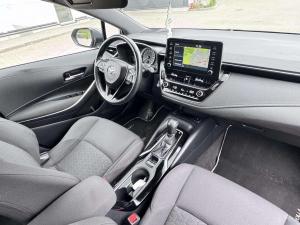Black Toyota Corolla 2020 in Vilnius, with an engine capacity of 1.80 L and mileage of 196 thousand km for 14950 €, photo 25 on AUTOMOTO.COM.LV