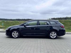 Черный Тойота Королла 2020 в Вильнюс, объемом двигателя 1.80 л и пробегом 196 тыс. км за 15350 €, фото 8 на AUTOMOTO.COM.LV